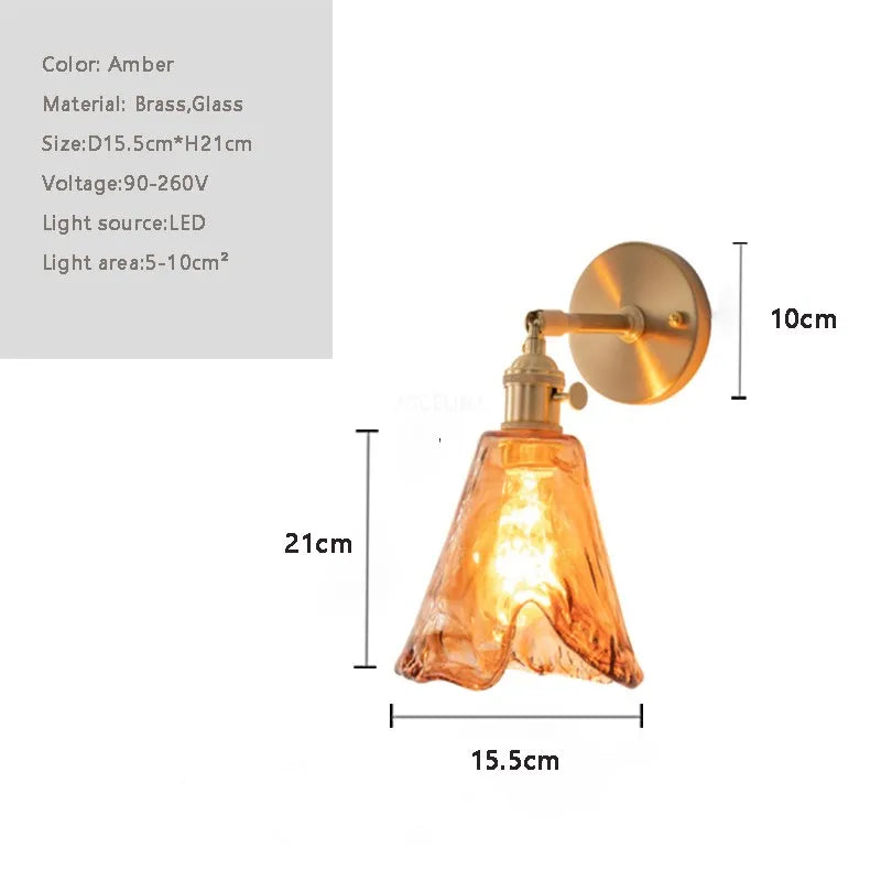 Applique murale rétro en laiton et verre | Lumeers.com